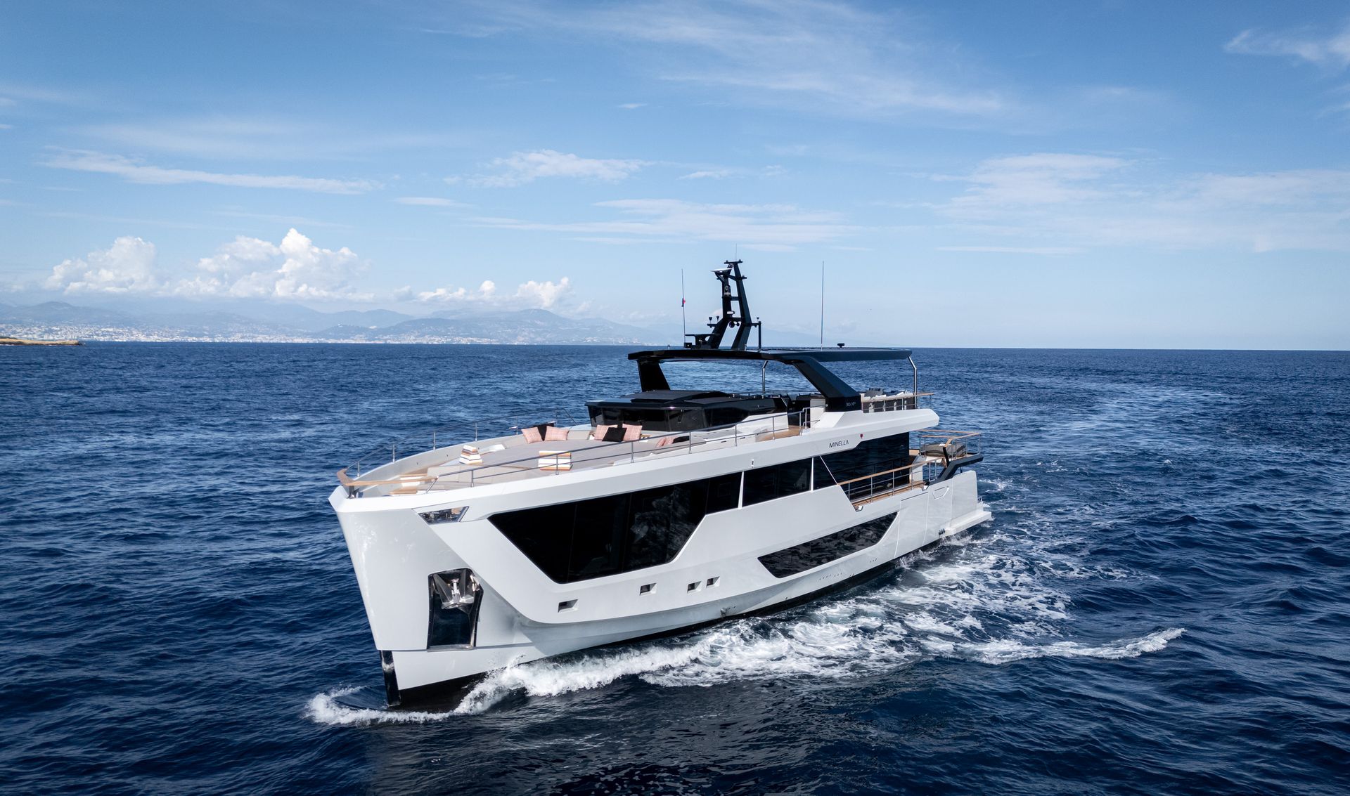 Minella yacht (Numarine, 30.9m, 2024)
